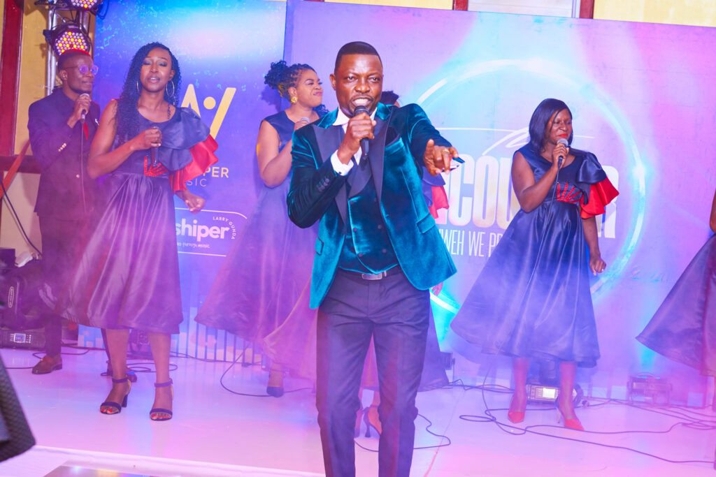 Upcoming Tours - Worshiper Larry Gunda